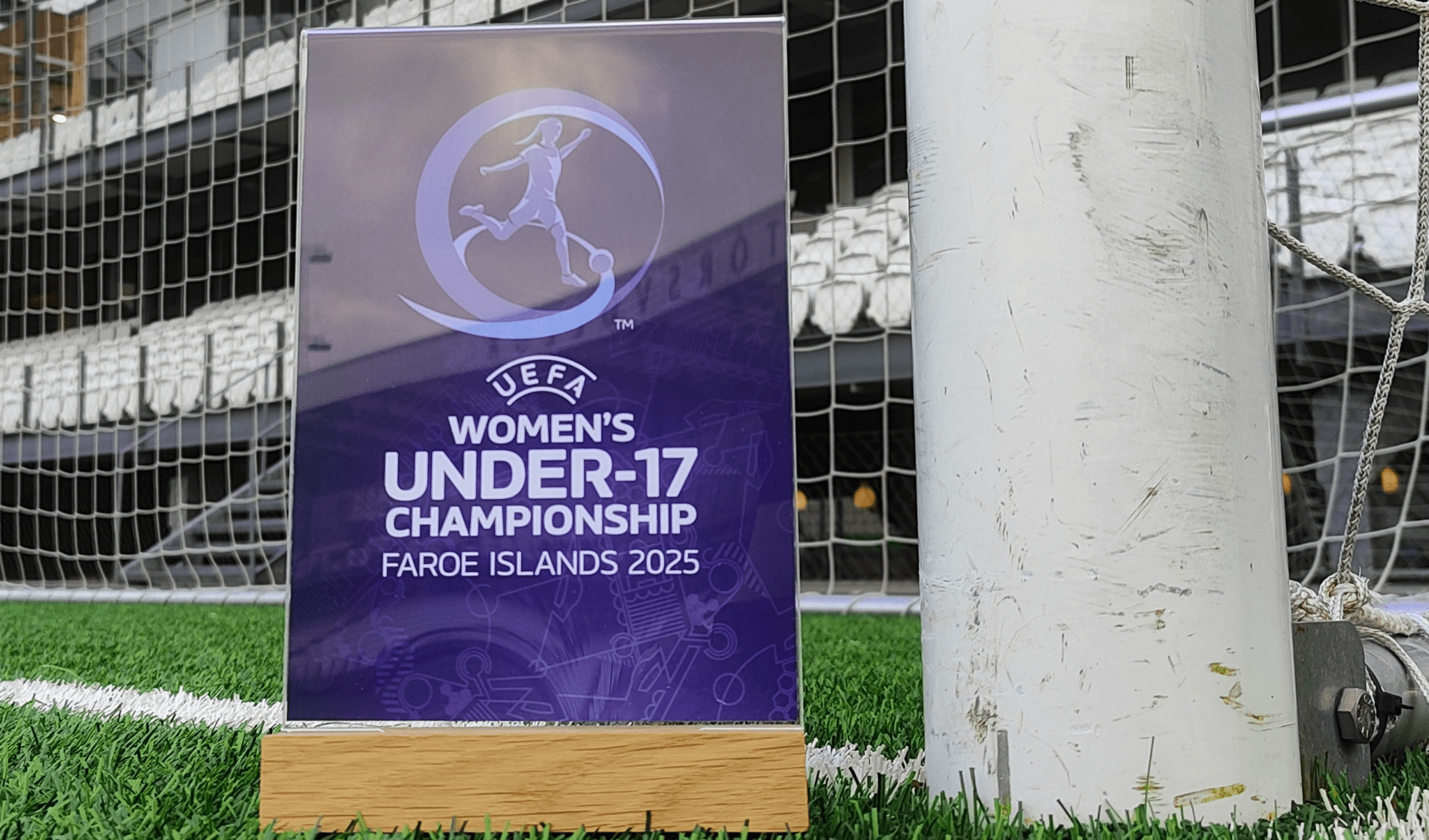 Sjálvboðin til UEFA Women's Under-17 Championship 2025 í Føroyum - Fótbóltssamband Føroya